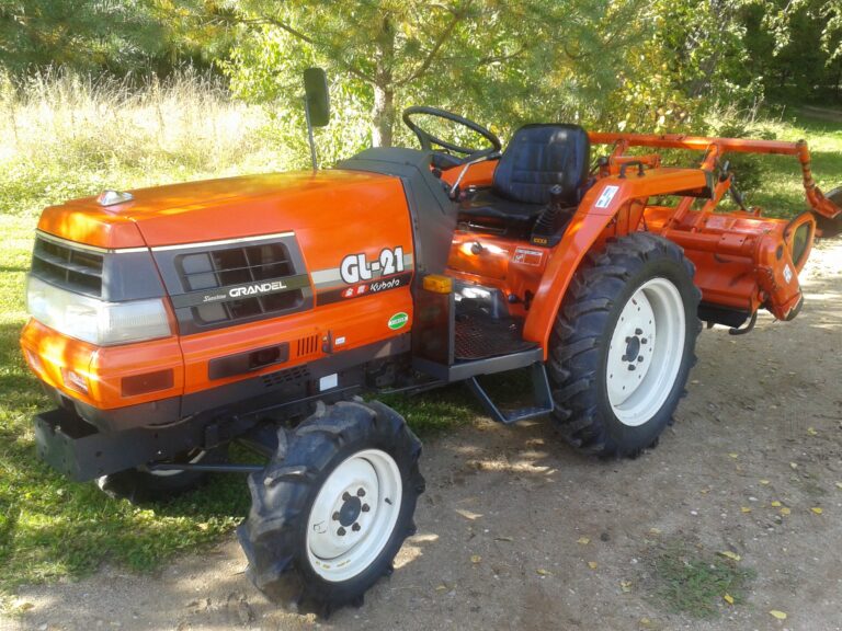 Traktorid | Nõlvaku Agro